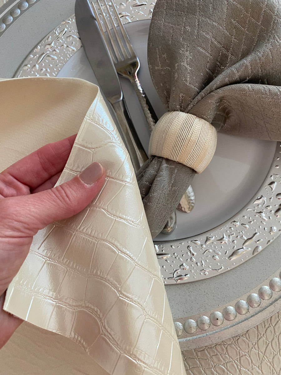 Ivory Crocodile Faux Leather Tablecloth – Toplinetables